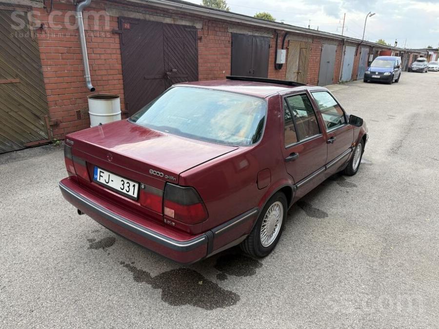 Red Saab 9000 1995 in Riga, with an engine capacity of 3.00 L and mileage of 212 thousand km for 2850 €, photo 5 on AUTOMOTO.COM.LV