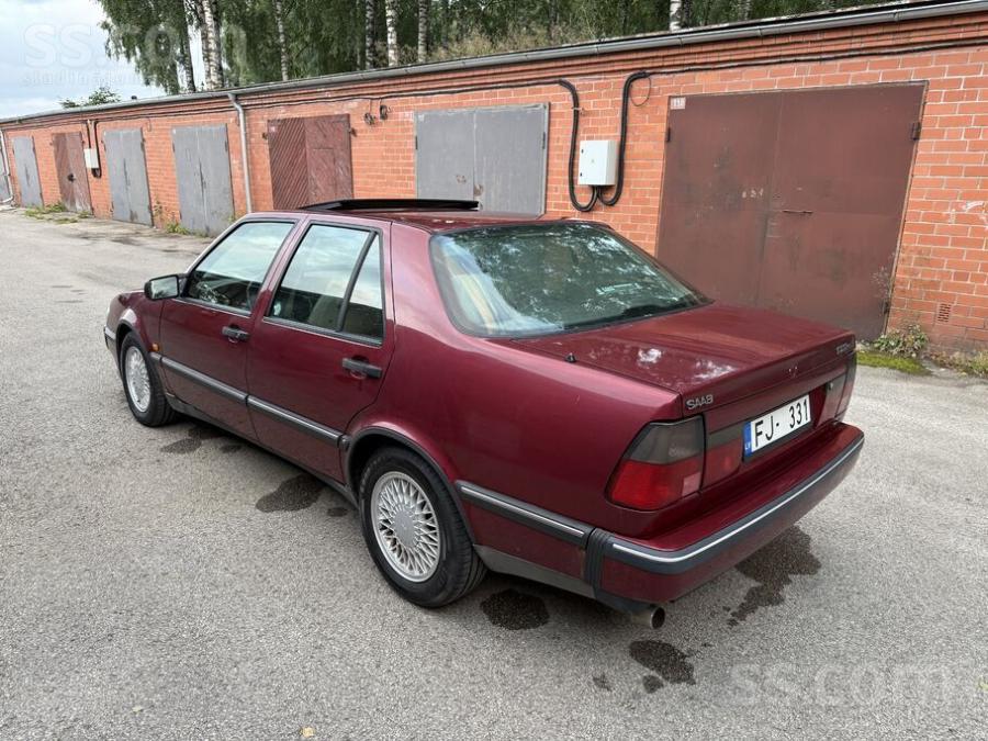 Red Saab 9000 1995 in Riga, with an engine capacity of 3.00 L and mileage of 212 thousand km for 2850 €, photo 6 on AUTOMOTO.COM.LV
