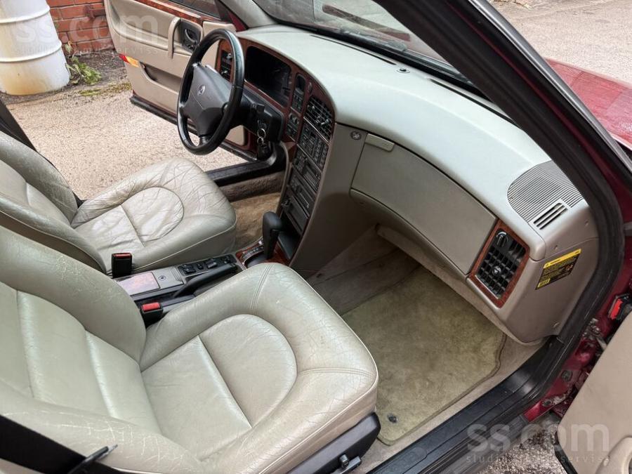 Red Saab 9000 1995 in Riga, with an engine capacity of 3.00 L and mileage of 212 thousand km for 2850 €, photo 13 on AUTOMOTO.COM.LV