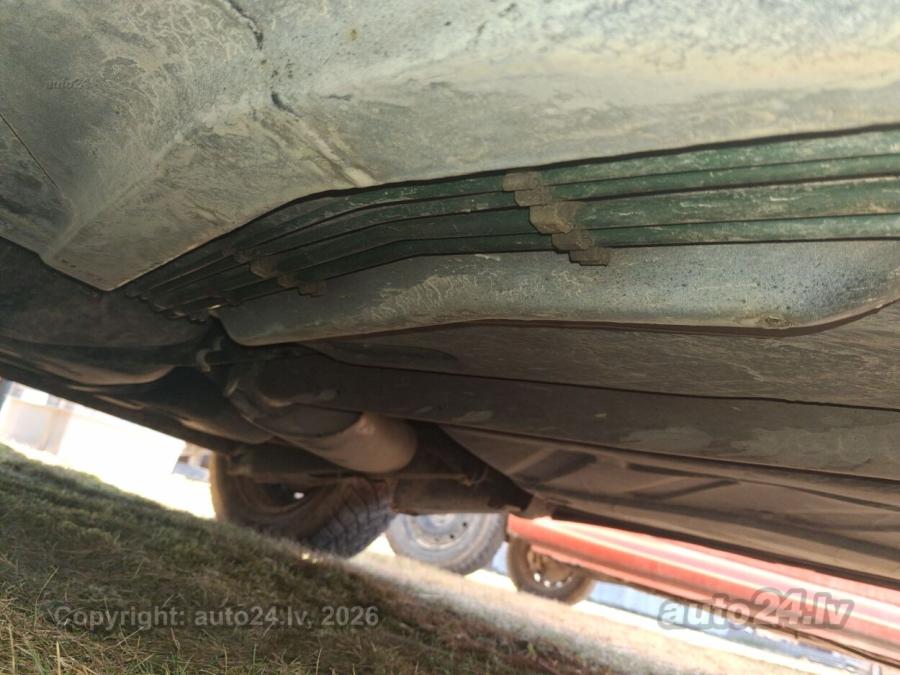 Balts Saab 9000 1995 Tallina, ar dzinēja tilpumu 2.00 L un nobraukumu 347 tūkst. km par 600 €, foto 5 vietnē AUTOMOTO.COM.LV