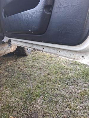 Balts Saab 9000 1995 Tallina, ar dzinēja tilpumu 2.00 L un nobraukumu 347 tūkst. km par 600 €, foto 7 vietnē AUTOMOTO.COM.LV