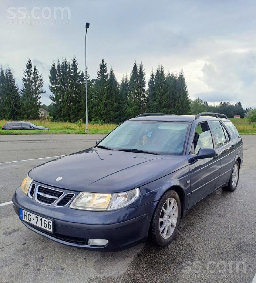 Blue Saab 95 2004 in Riga, with an engine capacity of 2.20 L and mileage of 374 thousand km for 1200 €, photo 3 on AUTOMOTO.COM.LV