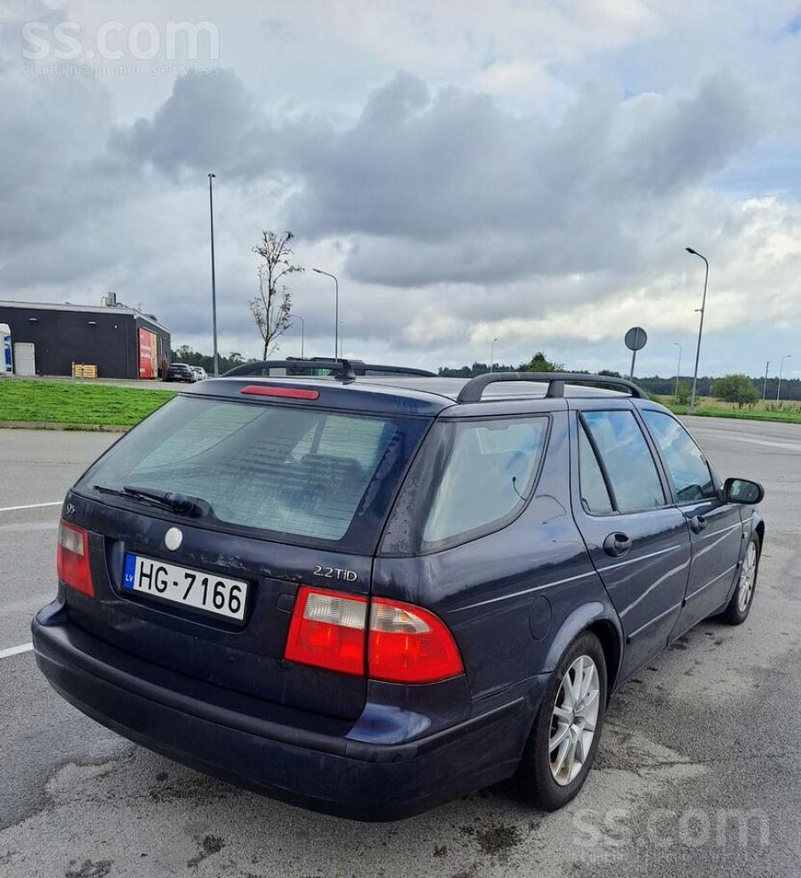 Blue Saab 95 2004 in Riga, with an engine capacity of 2.20 L and mileage of 374 thousand km for 1200 €, photo 5 on AUTOMOTO.COM.LV