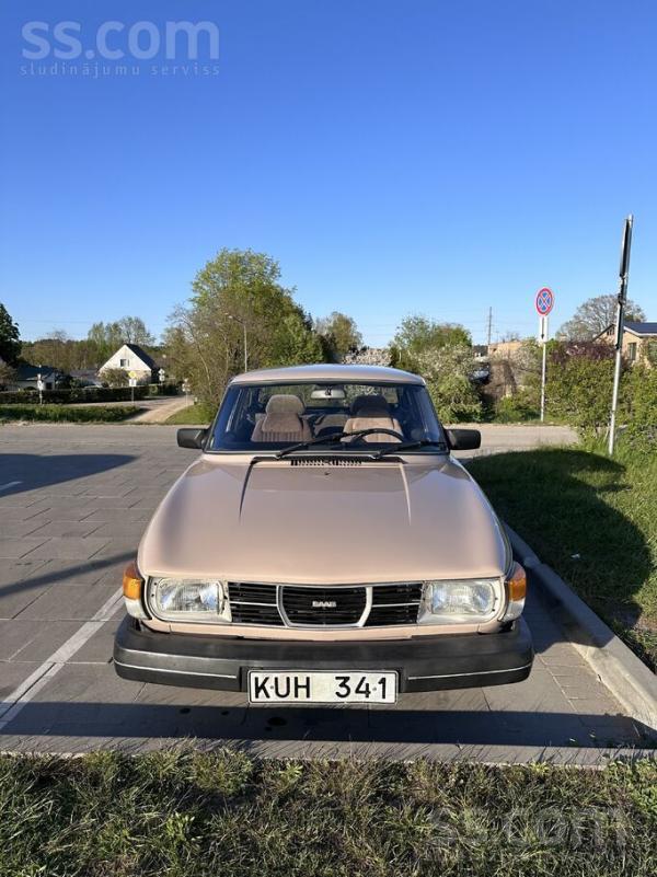 Grey Saab 99 1981 in Riga, with an engine capacity of 2.00 L and mileage of 200 thousand km for 3750 €, photo 5 on AUTOMOTO.COM.LV