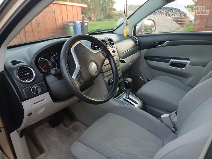 Saturn Vue 2007 Alīta, ar dzinēja tilpumu 2.40 L un nobraukumu 200 tūkst. km par 1750 €, foto 10 vietnē AUTOMOTO.COM.LV