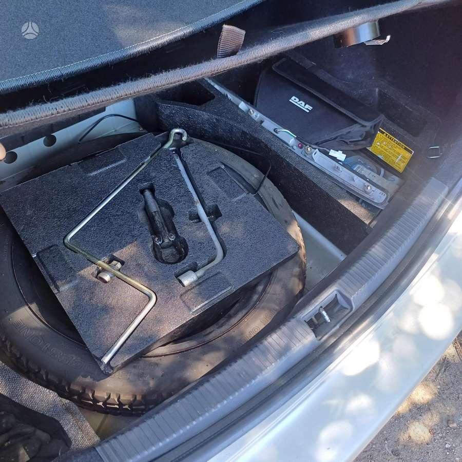 Pelēks Scion TC 2005 Klaipėda, ar dzinēja tilpumu 2.36 L un nobraukumu 120 tūkst. km par 2500 €, foto 22 vietnē AUTOMOTO.COM.LV