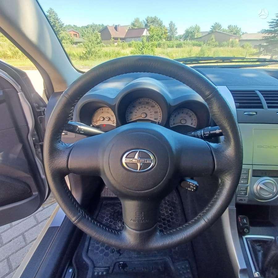 Pelēks Scion TC 2005 Klaipėda, ar dzinēja tilpumu 2.36 L un nobraukumu 120 tūkst. km par 2500 €, foto 24 vietnē AUTOMOTO.COM.LV