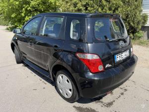 Black Scion xA 2005 in Kaunas, with an engine capacity of 1.50 L and mileage of 129 thousand km for 470 €, photo 9 on AUTOMOTO.COM.LV