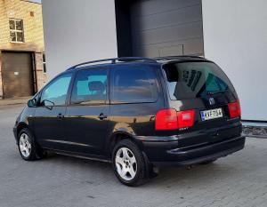 Melns SEAT Alhambra 2001 Šauļi, ar dzinēja tilpumu 2.80 L un nobraukumu 180 tūkst. km par 2750 €, foto 7 vietnē AUTOMOTO.COM.LV