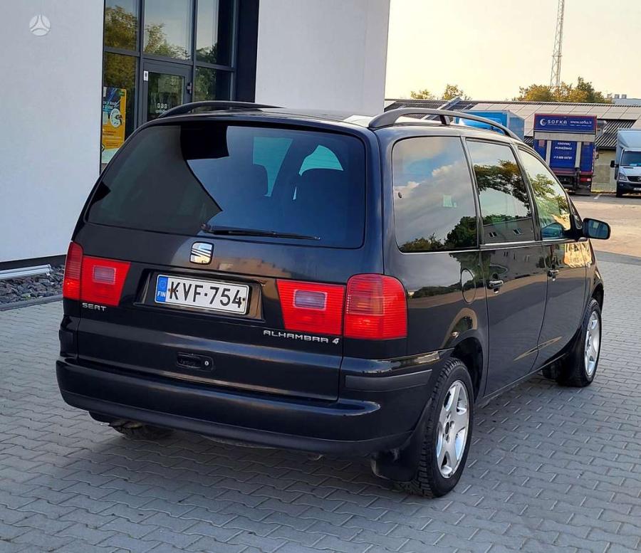 Melns SEAT Alhambra 2001 Šauļi, ar dzinēja tilpumu 2.80 L un nobraukumu 180 tūkst. km par 2750 €, foto 19 vietnē AUTOMOTO.COM.LV
