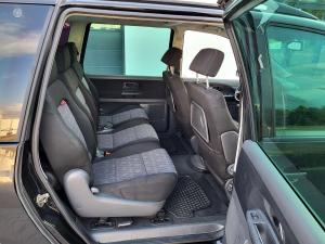Melns SEAT Alhambra 2001 Šauļi, ar dzinēja tilpumu 2.80 L un nobraukumu 180 tūkst. km par 2750 €, foto 23 vietnē AUTOMOTO.COM.LV