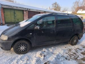 Black SEAT Alhambra 2002 in Kaunas, with an engine capacity of 1.90 L and mileage of 356 thousand km for 999 €, photo 4 on AUTOMOTO.COM.LV