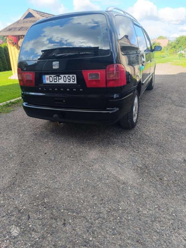 Melns SEAT Alhambra 2002 Kauņa, ar dzinēja tilpumu 1.90 L un nobraukumu 349 tūkst. km par 2500 €, foto 2 vietnē AUTOMOTO.COM.LV