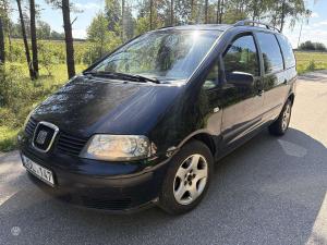 Melns SEAT Alhambra 2002 Viļņa, ar dzinēja tilpumu 2.00 L un nobraukumu 260 tūkst. km par 1650 €, foto  vietnē AUTOMOTO.COM.LV