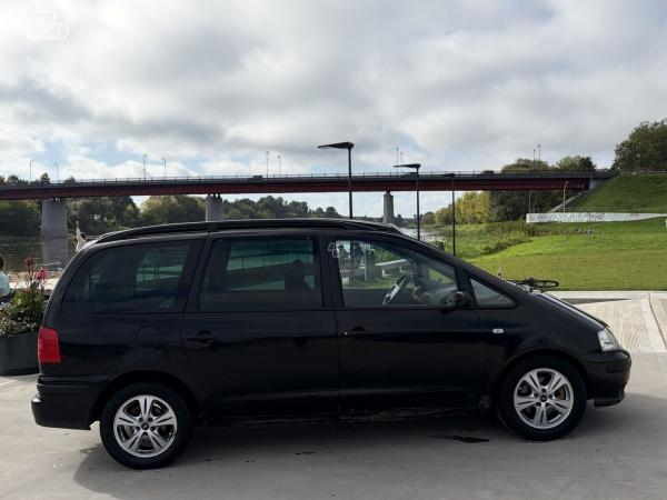 SEAT Alhambra 2002 in Jonava on AUTOMOTO.COM.LV Black SEAT Alhambra 2002 in Jonava, with an engine capacity of 1.90 L and mileage of 395 thousand km for 900 €, photo 8 on AUTOMOTO.COM.LV