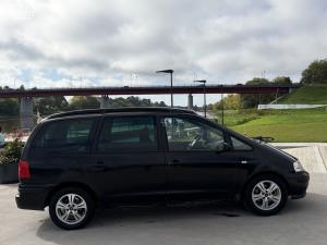 Black SEAT Alhambra 2002 in Jonava, with an engine capacity of 1.90 L and mileage of 395 thousand km for 900 €, photo 8 on AUTOMOTO.COM.LV