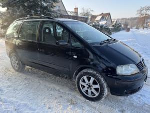 Melns SEAT Alhambra 2004 Kauņa, ar dzinēja tilpumu 2.00 L un nobraukumu 309 tūkst. km par 1250 €, foto 6 vietnē AUTOMOTO.COM.LV
