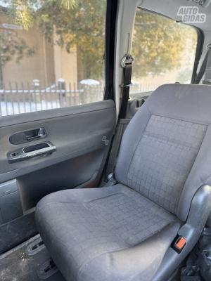 Melns SEAT Alhambra 2004 Kauņa, ar dzinēja tilpumu 2.00 L un nobraukumu 309 tūkst. km par 1250 €, foto 17 vietnē AUTOMOTO.COM.LV