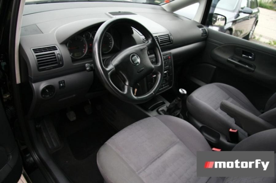 Melns SEAT Alhambra 2004 Rīga, ar dzinēja tilpumu 0.00 L un nobraukumu 449 tūkst. km par 1950 €, foto 5 vietnē AUTOMOTO.COM.LV