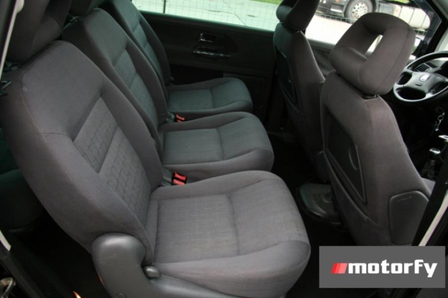 Melns SEAT Alhambra 2004 Rīga, ar dzinēja tilpumu 0.00 L un nobraukumu 449 tūkst. km par 1950 €, foto 8 vietnē AUTOMOTO.COM.LV