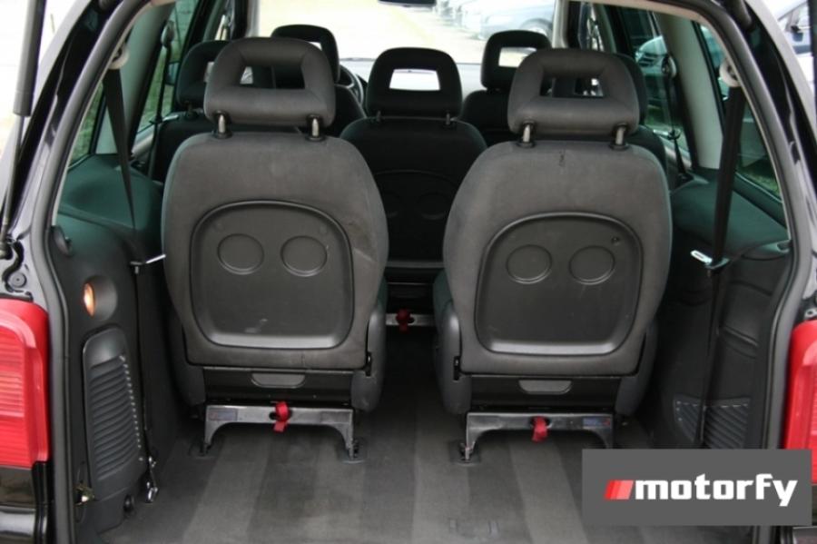 Melns SEAT Alhambra 2004 Rīga, ar dzinēja tilpumu 0.00 L un nobraukumu 449 tūkst. km par 1950 €, foto 10 vietnē AUTOMOTO.COM.LV