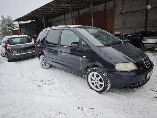 Melns SEAT Alhambra 2005 Kauņa, ar dzinēja tilpumu 1.90 L un nobraukumu 340 tūkst. km par 900 €, foto 2 vietnē AUTOMOTO.COM.LV