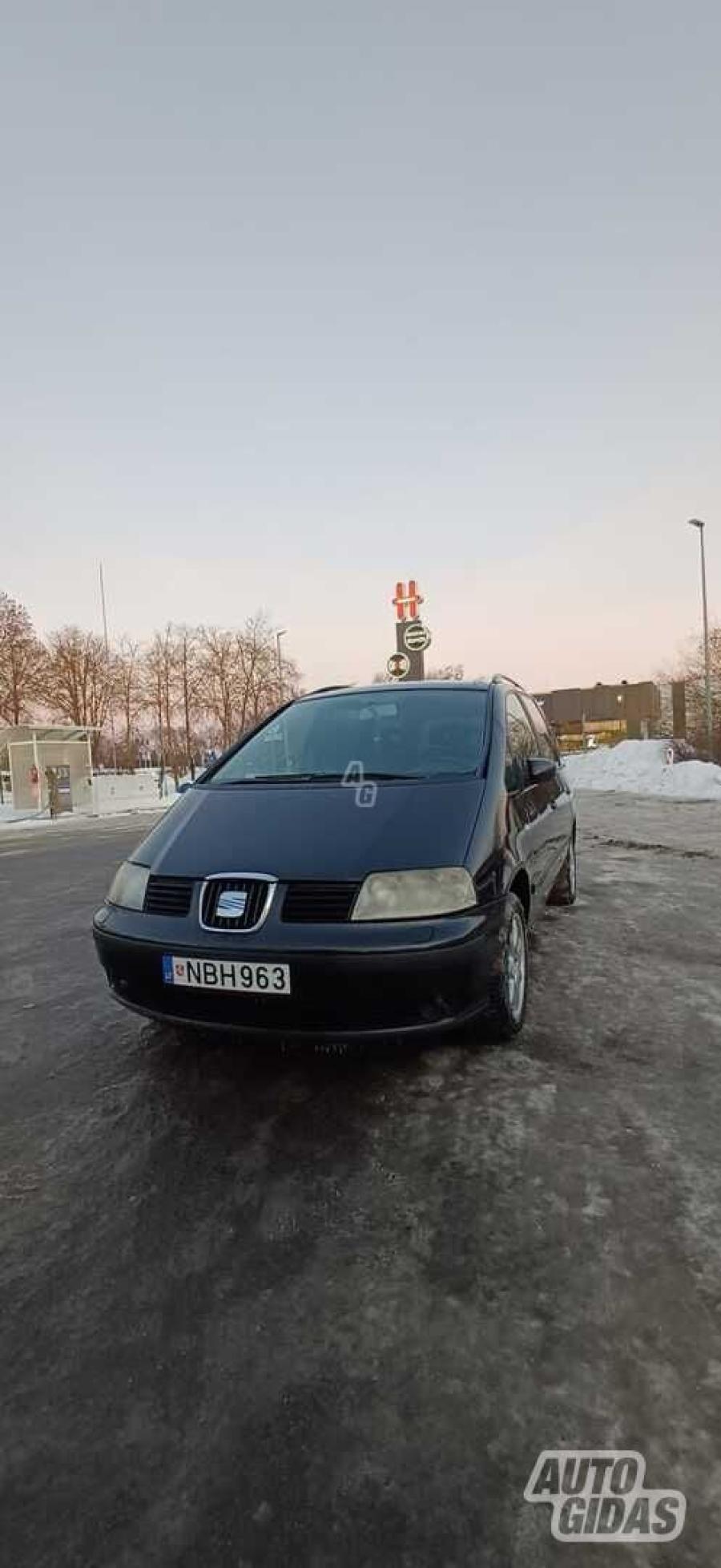 Black SEAT Alhambra 2005 in Kaunas, with an engine capacity of 1.90 L and mileage of 378 thousand km for 1650 €, photo 13 on AUTOMOTO.COM.LV