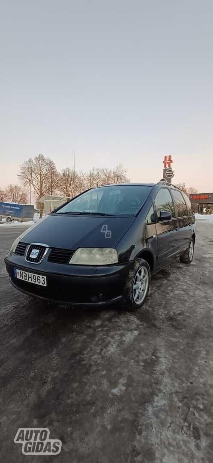 Black SEAT Alhambra 2005 in Kaunas, with an engine capacity of 1.90 L and mileage of 378 thousand km for 1650 €, photo 16 on AUTOMOTO.COM.LV