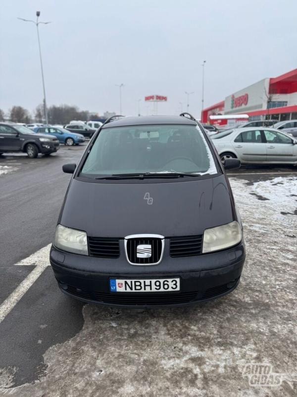 Melns SEAT Alhambra 2005 Kauņa, ar dzinēja tilpumu 1.90 L un nobraukumu 452 tūkst. km par 1600 €, foto 2 vietnē AUTOMOTO.COM.LV
