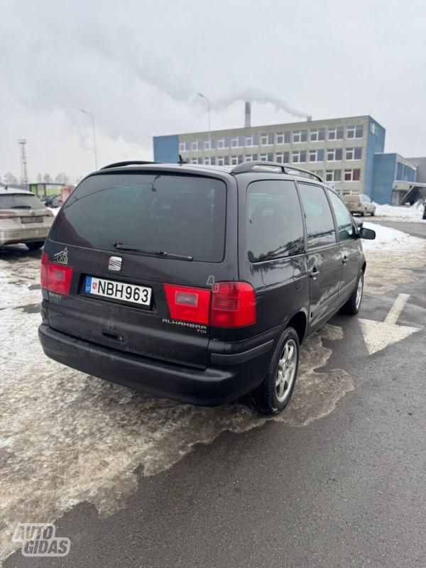 Melns SEAT Alhambra 2005 Kauņa, ar dzinēja tilpumu 1.90 L un nobraukumu 452 tūkst. km par 1600 €, foto 4 vietnē AUTOMOTO.COM.LV