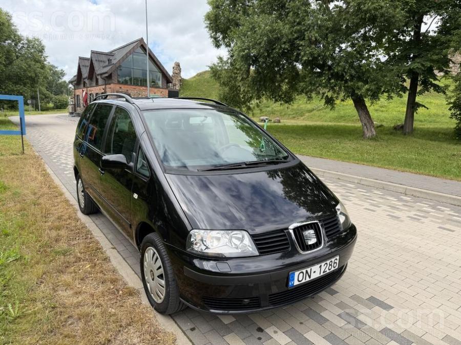 Melns SEAT Alhambra 2005 Rēzekne, ar dzinēja tilpumu 1.90 L un nobraukumu 0 tūkst. km par 3750 €, foto 3 vietnē AUTOMOTO.COM.LV