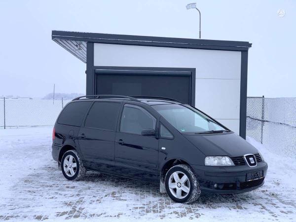 Melns SEAT Alhambra 2006 Kėdainiai, ar dzinēja tilpumu 1.90 L un nobraukumu 284 tūkst. km par 3299 €, foto 2 vietnē AUTOMOTO.COM.LV