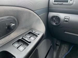 Black SEAT Alhambra 2006 in Kedainiai, with an engine capacity of 1.90 L and mileage of 284 thousand km for 3299 €, photo 18 on AUTOMOTO.COM.LV