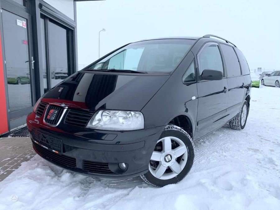Black SEAT Alhambra 2006 in Kedainiai, with an engine capacity of 1.90 L and mileage of 284 thousand km for 3299 €, photo 36 on AUTOMOTO.COM.LV