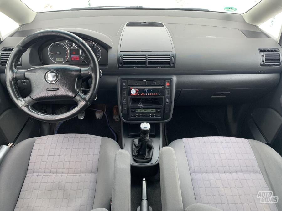 Melns SEAT Alhambra 2006 Kauņa, ar dzinēja tilpumu 1.90 L un nobraukumu 284 tūkst. km par 3299 €, foto 11 vietnē AUTOMOTO.COM.LV