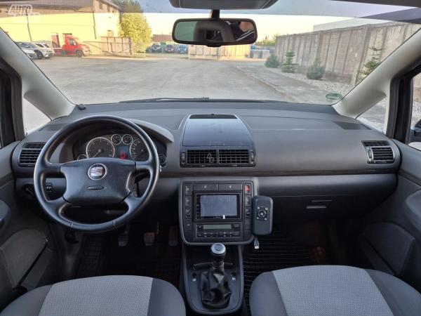 Melns SEAT Alhambra 2006 Mažeikiai, ar dzinēja tilpumu 2.00 L un nobraukumu 281 tūkst. km par 3650 €, foto 9 vietnē AUTOMOTO.COM.LV