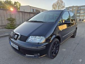 Black SEAT Alhambra 2006 in Mazeikiai, with an engine capacity of 2.00 L and mileage of 281 thousand km for 3650 €, photo  on AUTOMOTO.COM.LV