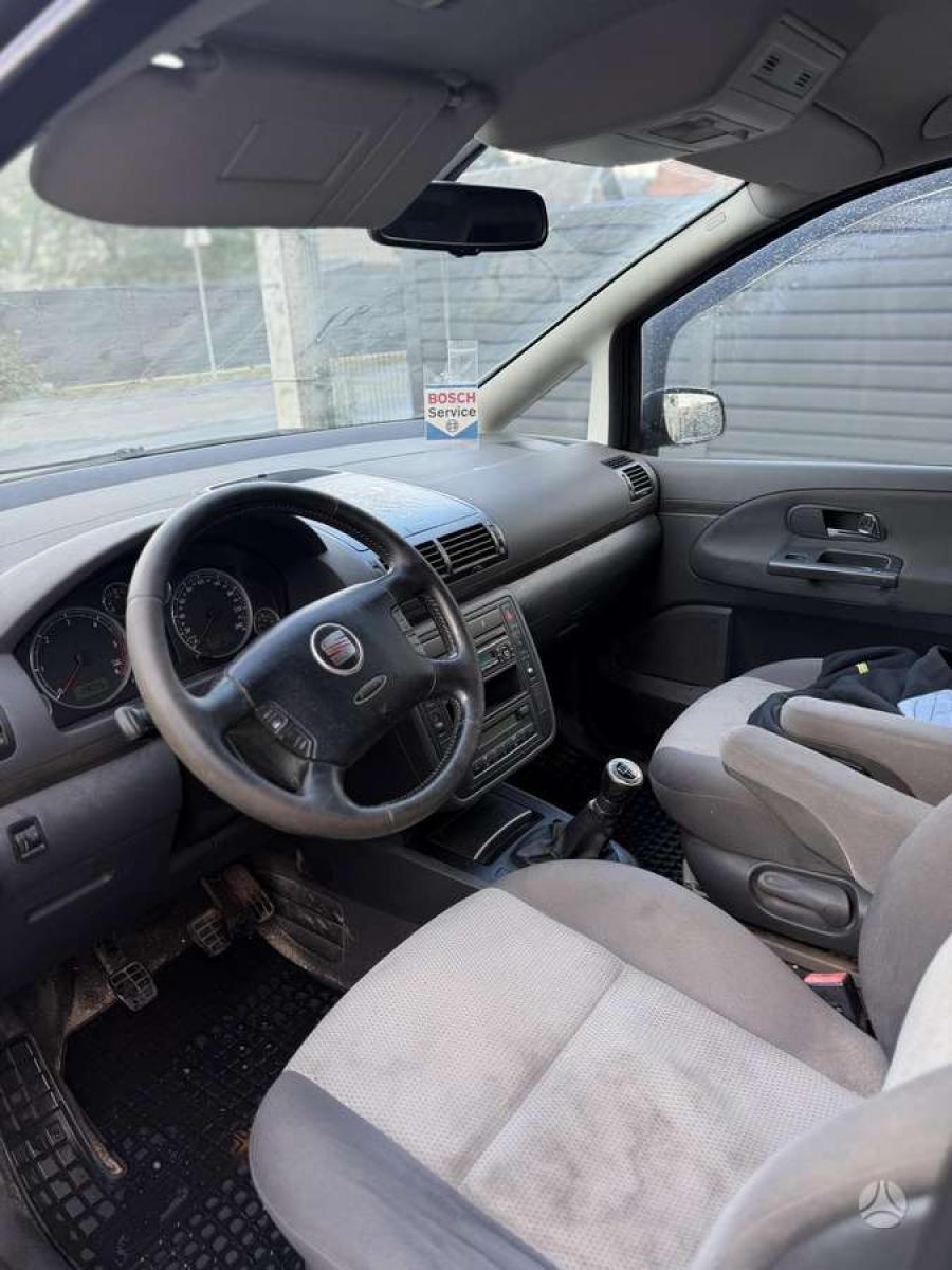 Melns SEAT Alhambra 2006 Kauņa, ar dzinēja tilpumu 1.90 L un nobraukumu 327 tūkst. km par 3250 €, foto 13 vietnē AUTOMOTO.COM.LV