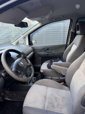 Melns SEAT Alhambra 2006 Kauņa, ar dzinēja tilpumu 1.90 L un nobraukumu 327 tūkst. km par 3250 €, foto 23 vietnē AUTOMOTO.COM.LV