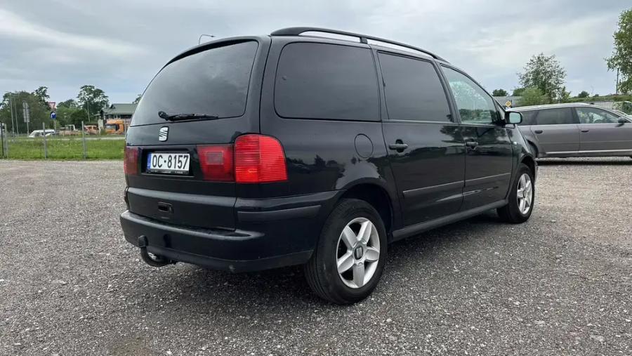 Melns SEAT Alhambra 2006 Daugavpils, ar dzinēja tilpumu 2.00 L un nobraukumu 339 tūkst. km par 2350 €, foto 6 vietnē AUTOMOTO.COM.LV