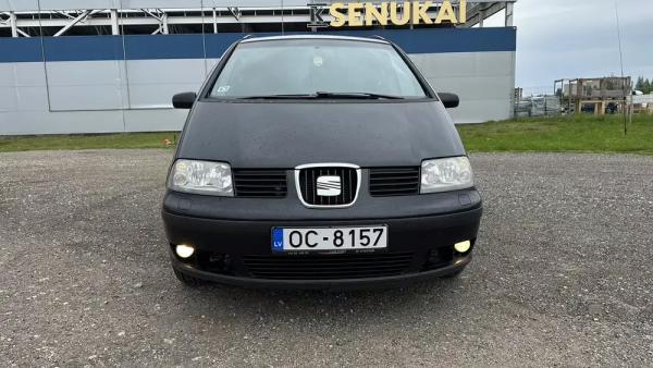 Melns SEAT Alhambra 2006 Daugavpils, ar dzinēja tilpumu 2.00 L un nobraukumu 339 tūkst. km par 2350 €, foto 8 vietnē AUTOMOTO.COM.LV