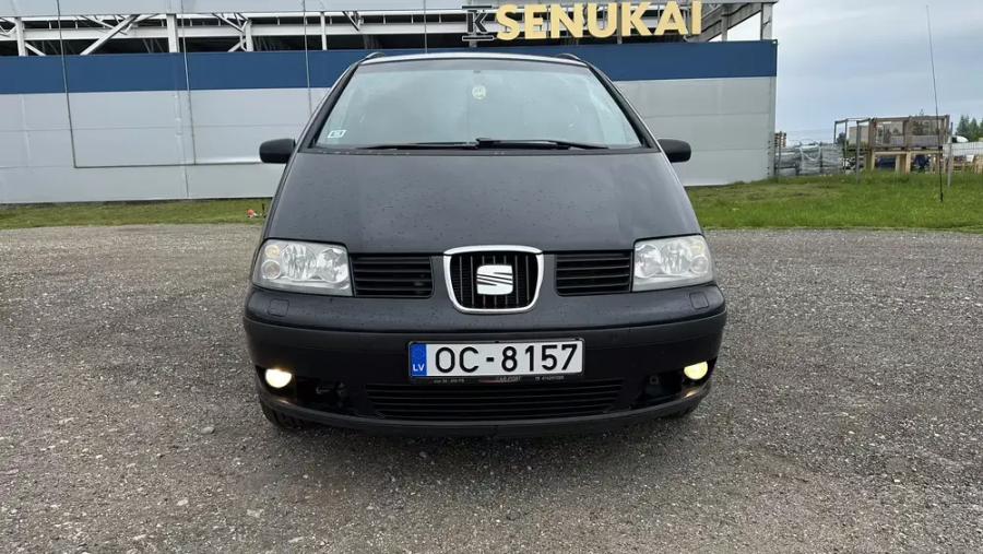 Melns SEAT Alhambra 2006 Daugavpils, ar dzinēja tilpumu 2.00 L un nobraukumu 339 tūkst. km par 2350 €, foto 9 vietnē AUTOMOTO.COM.LV