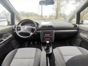 Melns SEAT Alhambra 2007 Kuldīga, ar dzinēja tilpumu 2.00 L un nobraukumu 254 tūkst. km par 2500 €, foto 6 vietnē AUTOMOTO.COM.LV