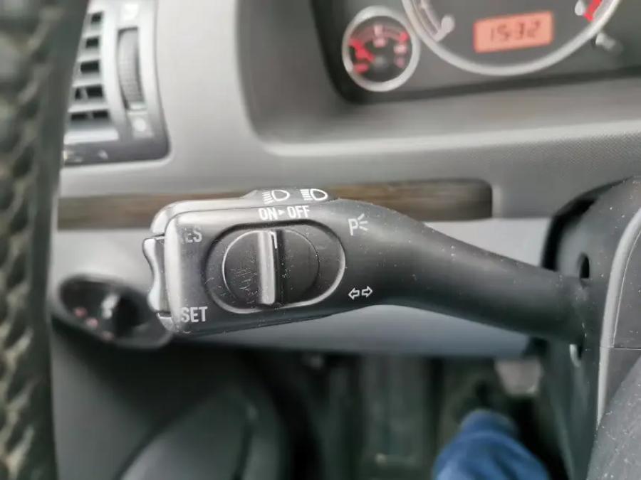Melns SEAT Alhambra 2007 Kuldīga, ar dzinēja tilpumu 2.00 L un nobraukumu 254 tūkst. km par 2500 €, foto 15 vietnē AUTOMOTO.COM.LV