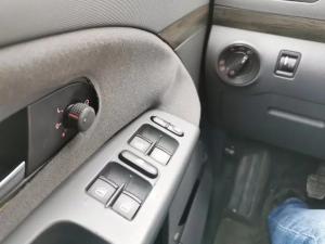Melns SEAT Alhambra 2007 Kuldīga, ar dzinēja tilpumu 2.00 L un nobraukumu 254 tūkst. km par 2500 €, foto 16 vietnē AUTOMOTO.COM.LV