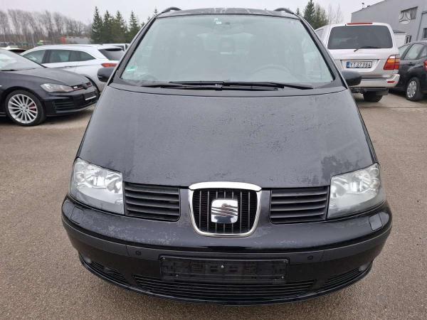 Melns SEAT Alhambra 2008 Utena, ar dzinēja tilpumu 1.97 L un nobraukumu 250 tūkst. km par 2850 €, foto 2 vietnē AUTOMOTO.COM.LV