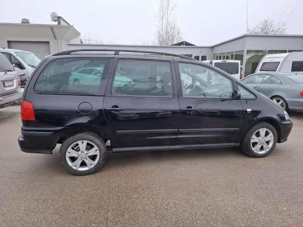 Melns SEAT Alhambra 2008 Utena, ar dzinēja tilpumu 1.97 L un nobraukumu 250 tūkst. km par 2850 €, foto 5 vietnē AUTOMOTO.COM.LV