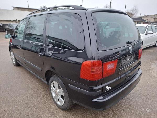 Melns SEAT Alhambra 2008 Utena, ar dzinēja tilpumu 1.97 L un nobraukumu 250 tūkst. km par 2850 €, foto 8 vietnē AUTOMOTO.COM.LV