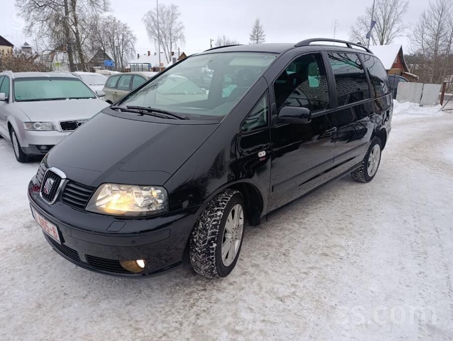 Melns SEAT Alhambra 2008 Rēzekne, ar dzinēja tilpumu 2.00 L un nobraukumu 254 tūkst. km par 3850 €, foto 1 vietnē AUTOMOTO.COM.LV