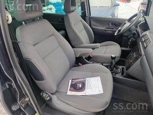 Melns SEAT Alhambra 2008 Rēzekne, ar dzinēja tilpumu 2.00 L un nobraukumu 254 tūkst. km par 3850 €, foto 12 vietnē AUTOMOTO.COM.LV